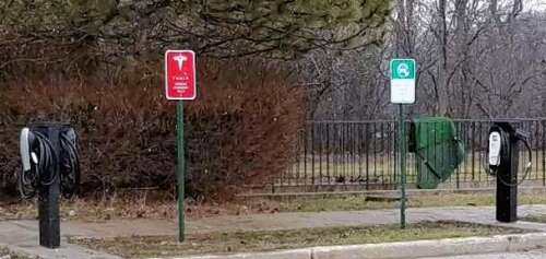 Elgin will consider 39 electric vehicle stations, courtesy of Tesla