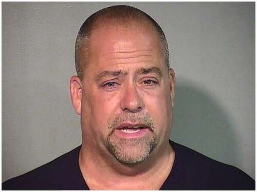 Former Arlington Heights police officer pleads guilty to domestic battery