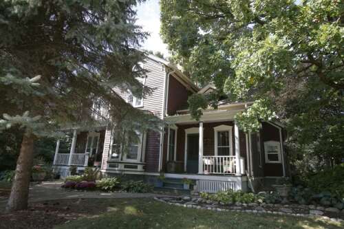Wing Mansion featured on Historic Elgin House Tour