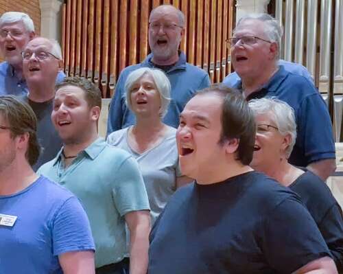 Discover a cappella; experience the art of singing harmony