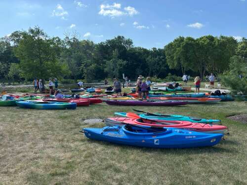 Kayak outfitter aims to pass along venture, love of paddling on the Fox ...