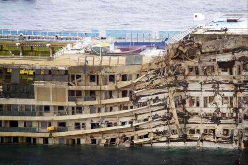 Images: Italian Cruise Ship Uprighted
