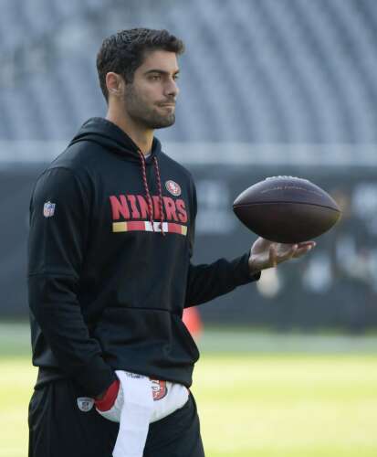Gould steals show, Garoppolo's Niners beat Bears