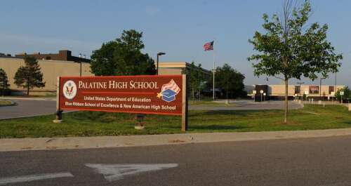 District 211 union president: Teachers 'without a doubt' hope to avoid ...