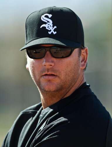FOX Sports adds Pierzynski to lineup