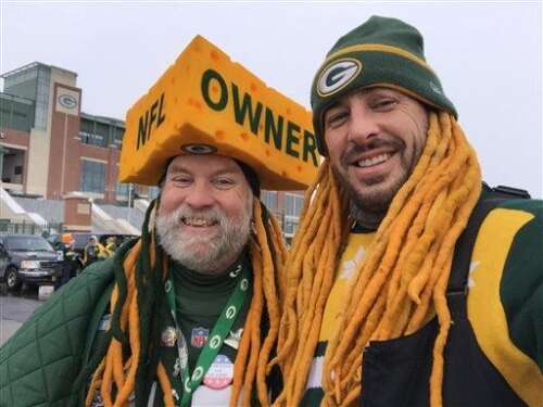 New Packers headgear inspired by Eddie Lacy's dreadlocks