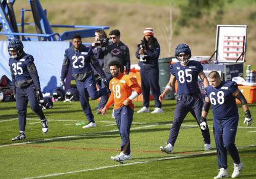 ‘We’re confident in Kevin’: McCaskey backs Warren in bid to build new ...