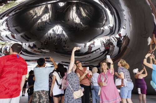 Chicago’s iconic ‘Bean’ sculpture reopens to tourists after nearly a ...