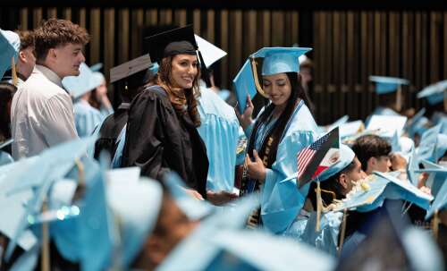 Photo Gallery: Maine Township High School District 207 graduation ...