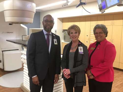 Advocate Sherman dedicates new cancer radiation technology & space