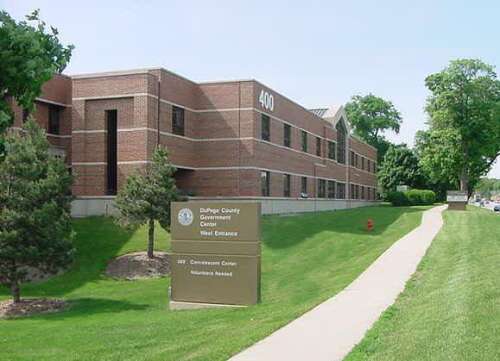 Convalescent center named in honor of retired DuPage judge