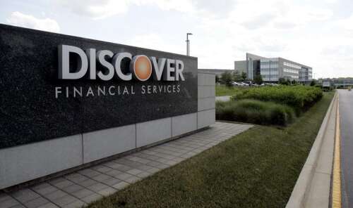 Fate of Discover Financial Services campus in Riverwoods uncertain