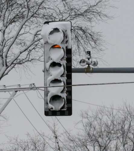 Traffic lights covered? Storm shows LEDs can't melt snow, ice covering them