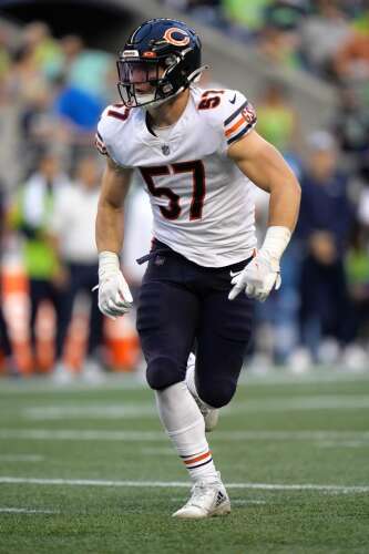 Linebacker Sanborn receives Chicago Bears’ Ed Block Courage Award
