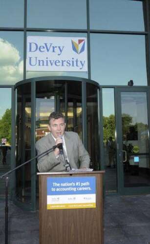 DeVry celebrates new Elgin facility