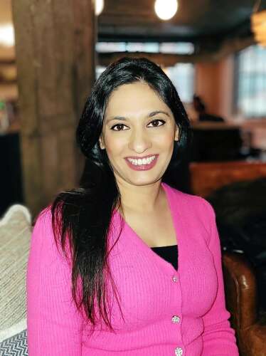 Samreen Khan: 2023 candidate for Elgin Area School District U-46 board