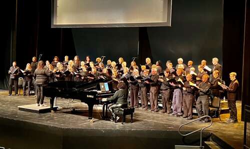 All aboard! The Elgin Master Chorale takes students on a musical train ride