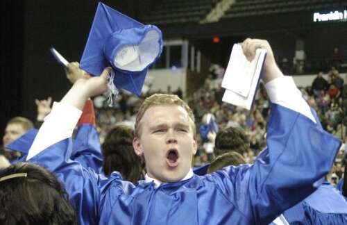 2,500 U-46 seniors graduate at Sears Centre