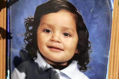 Police blame gangs for Elgin 5-year-old's death