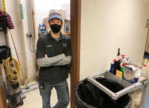 Itasca middle school custodian recognized as one of the nation's 10 best