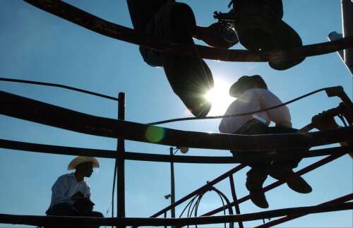 Rope and ride at 49th Wauconda IPRA Championship Rodeo