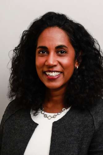 Debbie Schmidt: 2025 candidate for Schaumburg Township Elementary ...