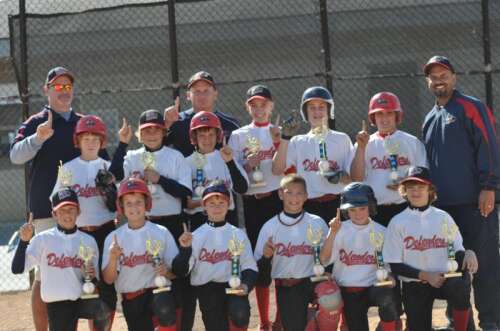 Lake Villa Defenders tops in fall league