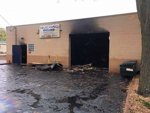 Fire damages Elgin auto repair shop
