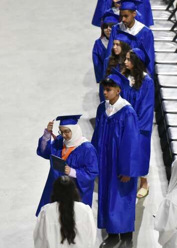 Photo Gallery: St. Edward, Hoffman Estates and D300 high school ...