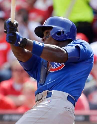 Cubs rally in 8th, win in 10th