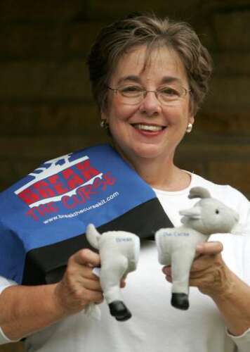 Goat-busters want to break Cubs curse