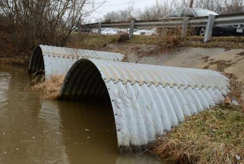 Round Lake residents wait for Baxter Healthcare action to clean up Long ...