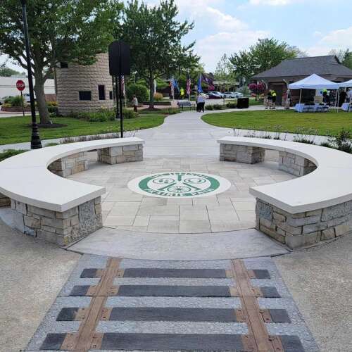 Illinois Prairie Path marks 60 years since the start of rails-to-trails ...