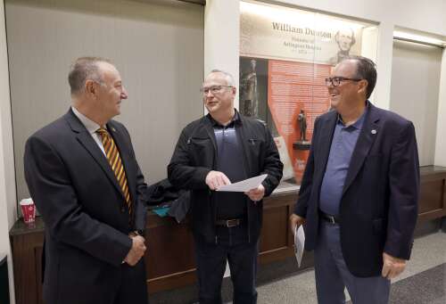 3-way race set for Arlington Hts. mayor, as candidate filing opens in ...