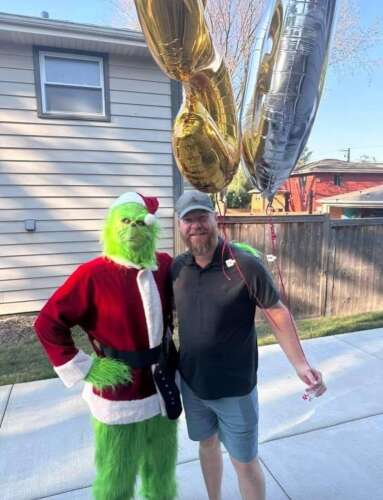 Two teens spread Whoville spirit with Grinch appearances around the ...