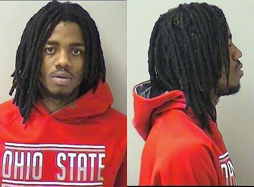 Elgin Man Charged With Gunrunning