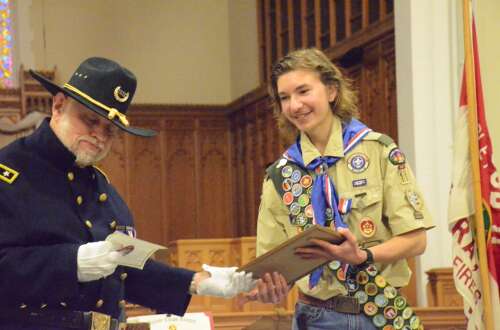 Erik Longo builds replica Viking shields for Geneva longship, becomes ...