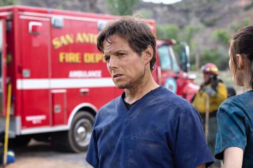 NBC's 'Night Shift' doctors deal with wildfire as Season 4 begins