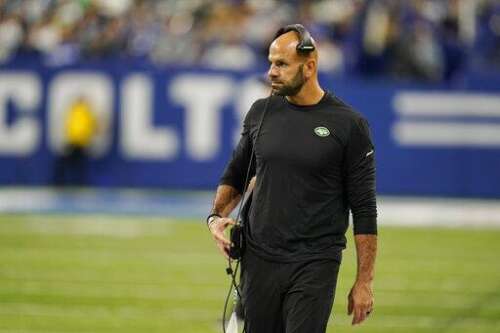 Wilson returns as Jets look to end skid against Texans