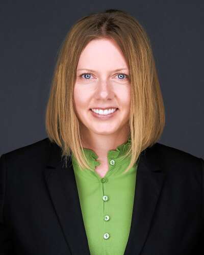 Julie Kulovits: 2023 candidate for Wheaton Warrenville Unit District ...