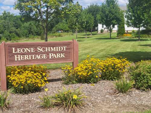 Warrenville to bring tiny shop trend to riverfront park