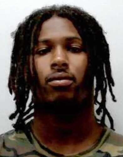 Police Streamwood Man Faces Weapons Charge After Fleeing Traffic Stop