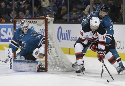Jones, early goals help Sharks beat Devils 4-0
