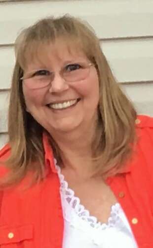 Twila Renee Davis of Du Quoin, formerly of Chester