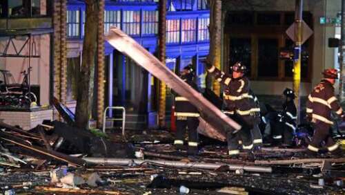 Seattle gas explosion levels buildings, injures firefighters