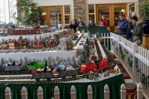 Sun City model train layout a magnet for kids, families