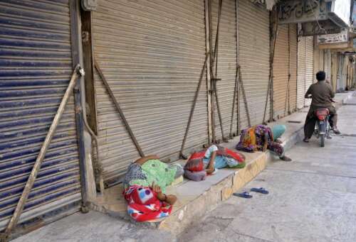 Pakistani traders strike countrywide against high inflation and utility ...