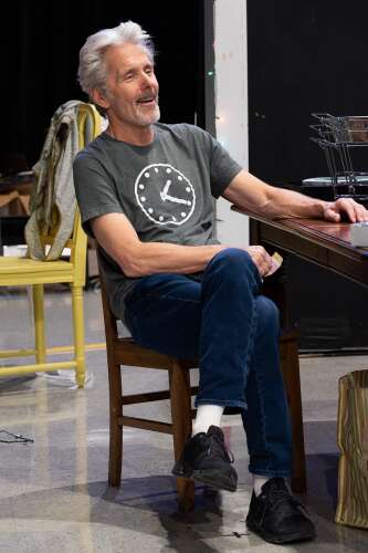 Steppenwolf Theatre’s ‘Catch As Catch Can’ marks ensemble member Gary ...