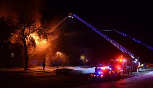 Officials: Smoking near oxygen tanks caused Rolling Meadows fire
