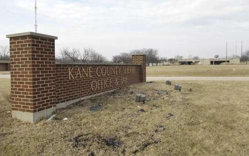 Kane County panel advances plan to sell former jail site